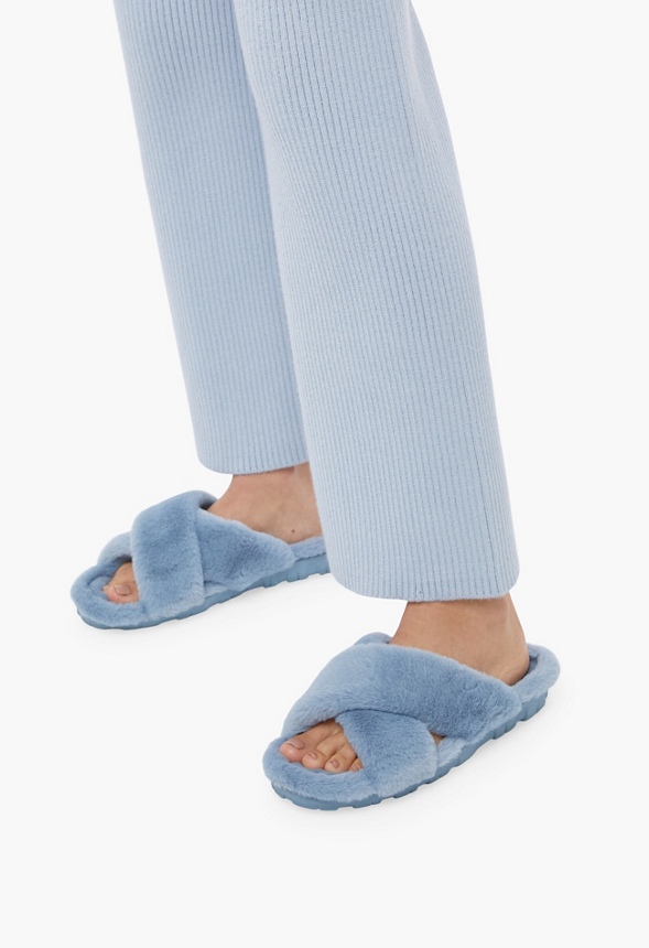 Mindey Cozy Slipper in Kentucky Blue - Get great deals at JustFab